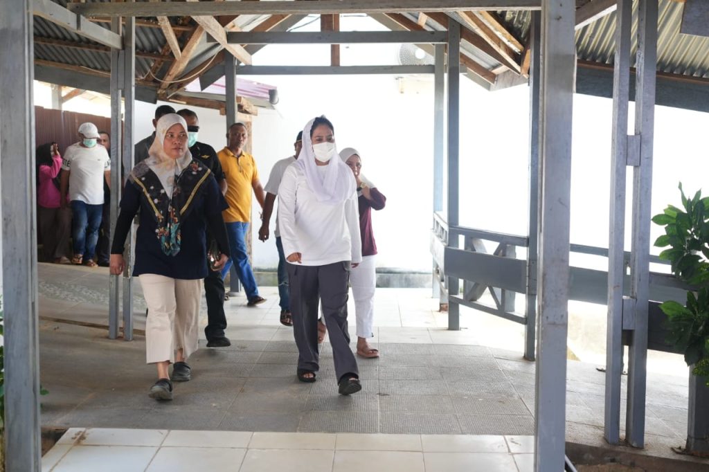 Bupati Sula Tinjau Progres Pembangunan RSUD Sanana - Okebaik.id